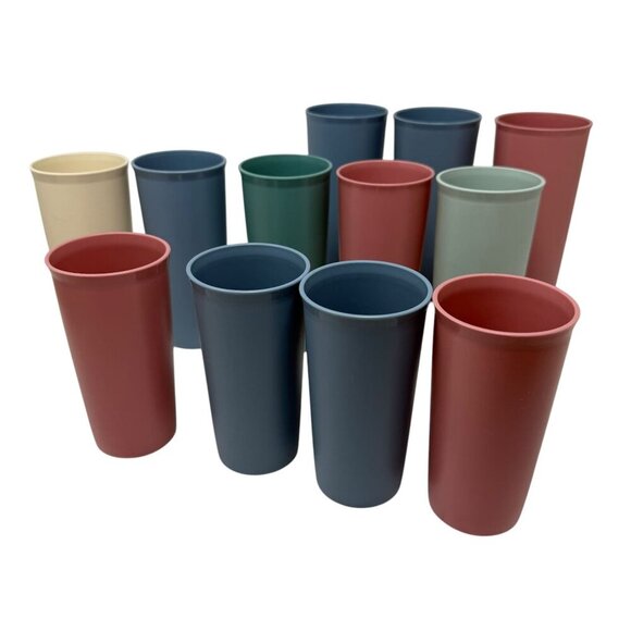 Tupperware | Dining | Vintage 9s Tupperware Tumblers 2 Plastic Cups 3 ...